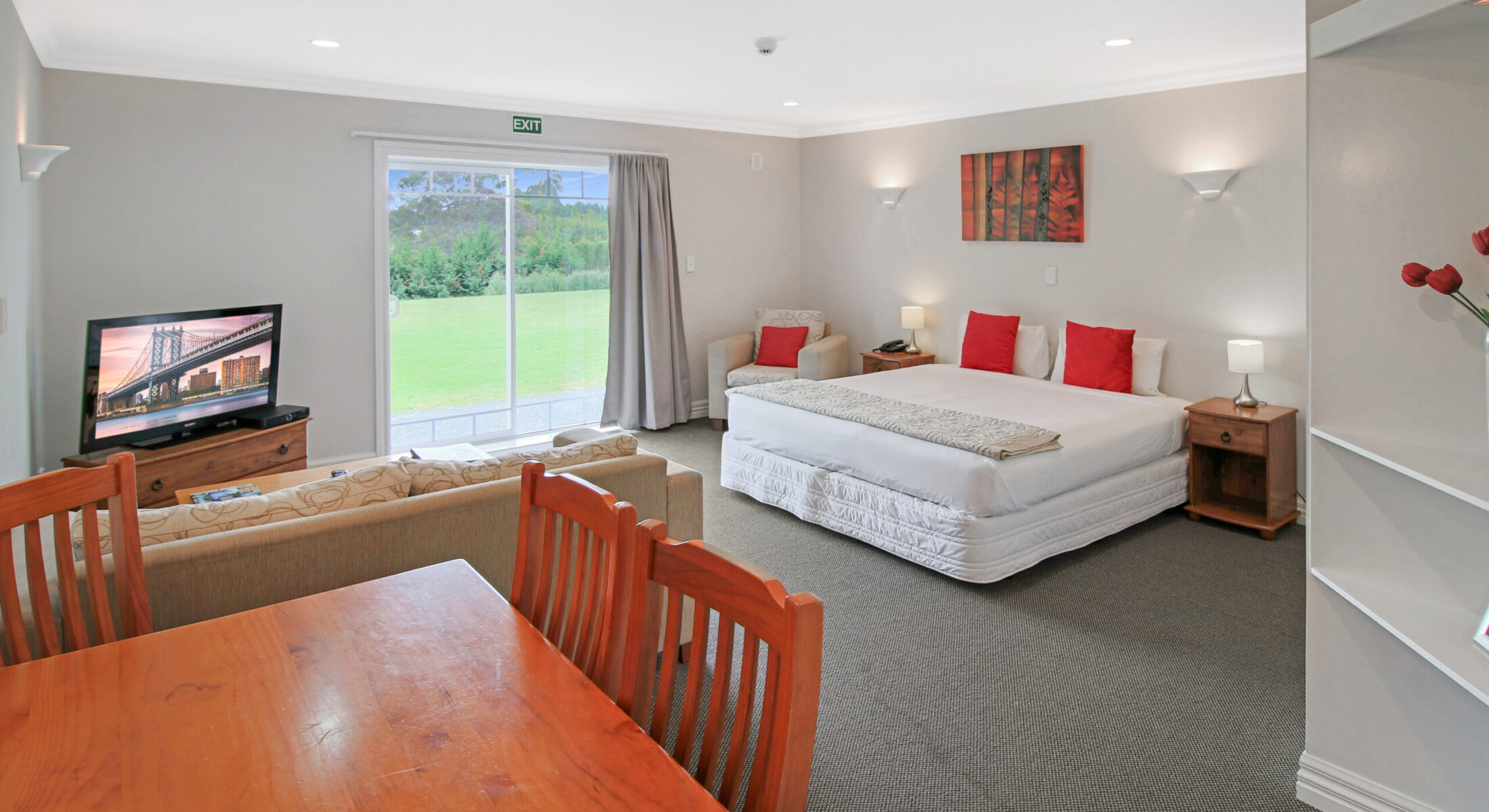 Deluxe Spa Studio - Kerikeri Park Lodge